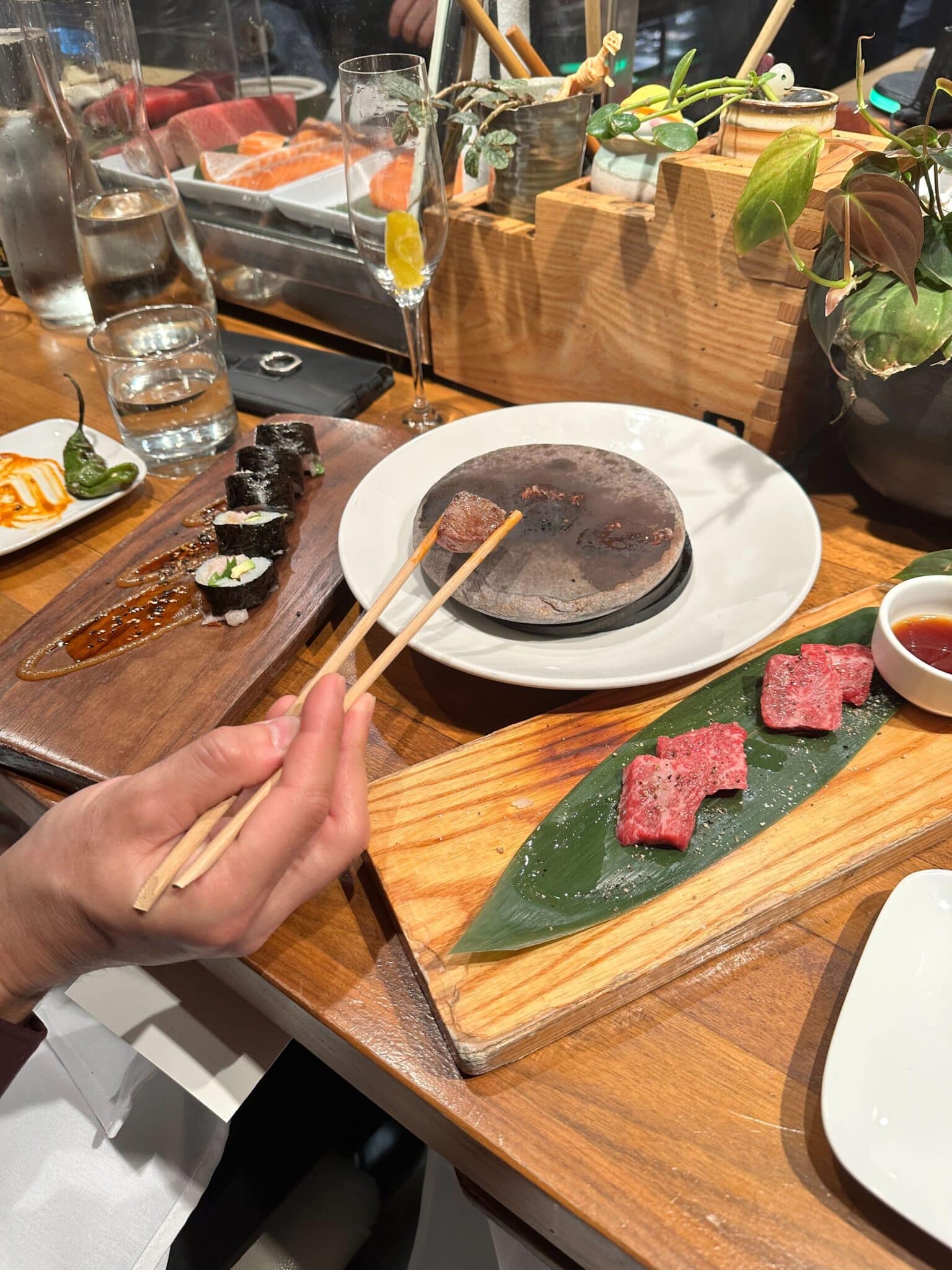 Look What I Got! 5 Employee Rewards Examples | WorkTango